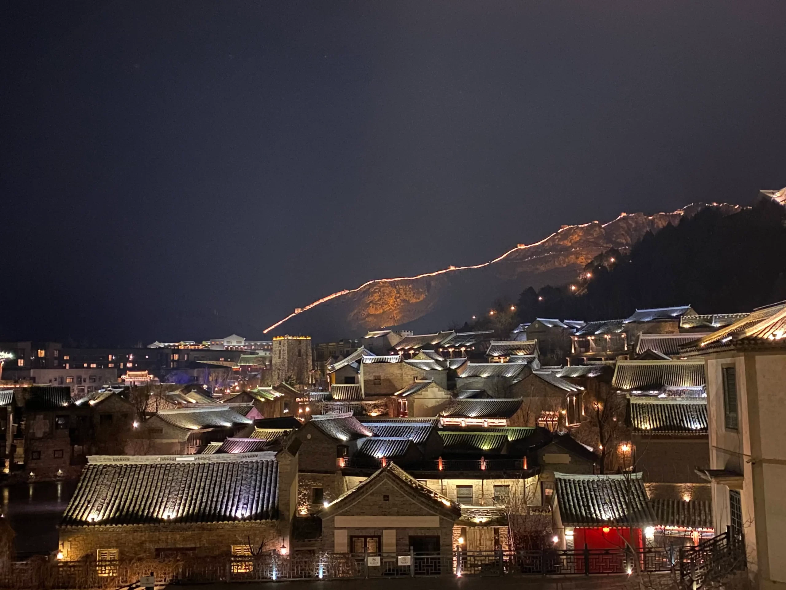 Beijing Mutianyu Great Wall Tour with Night View of Simatai and Gubei ...