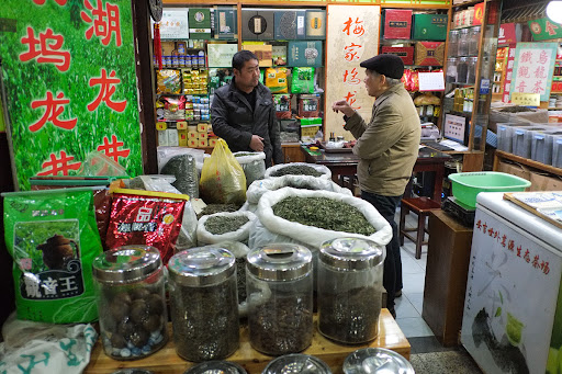 2-Hour Private Chinese Tea Tour to Maliandao Market in Beijing ...